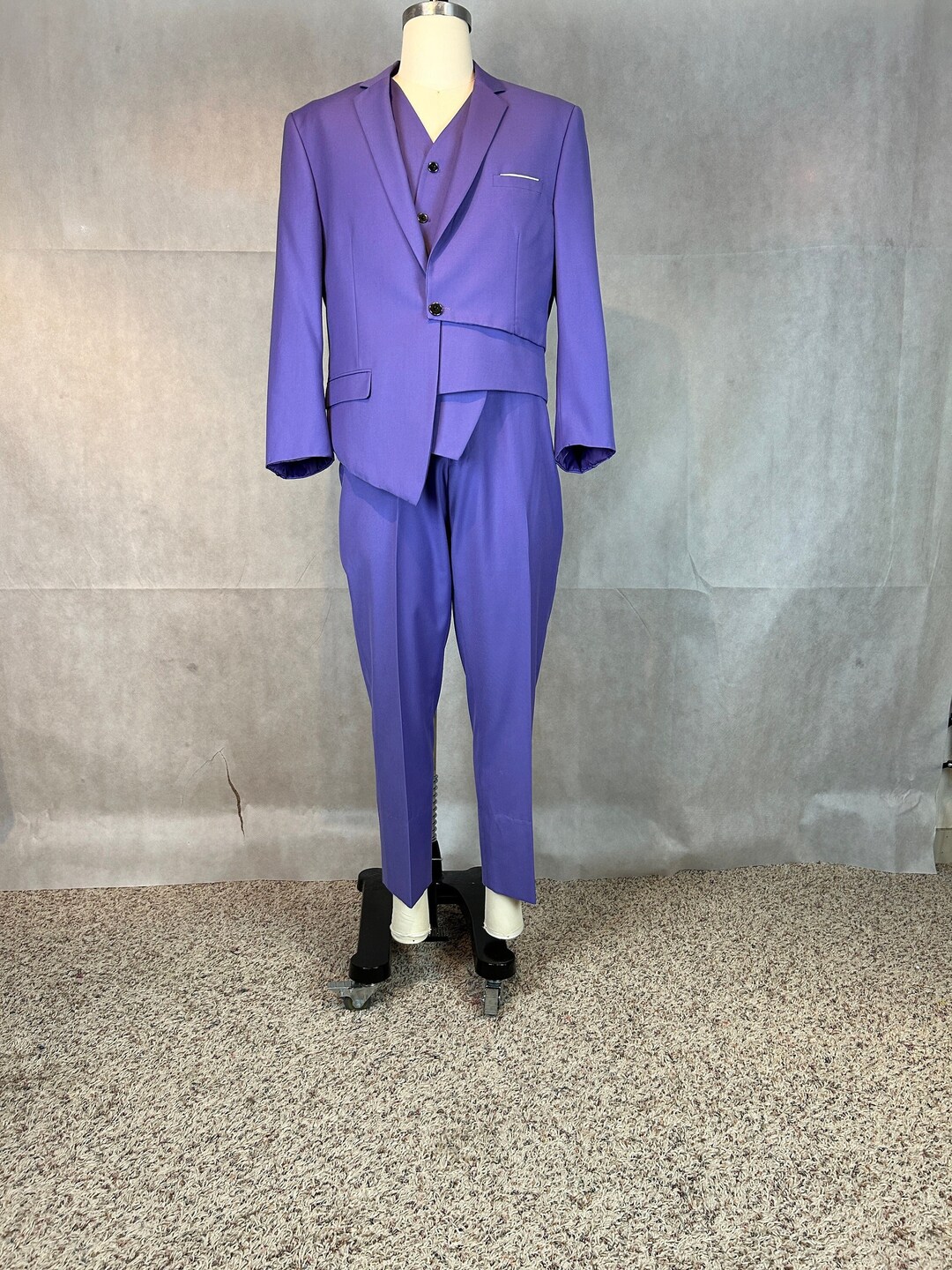 Upcycled Mens/unisex 3 Piece Lavender Purple Asymmetrical Suit - on ...