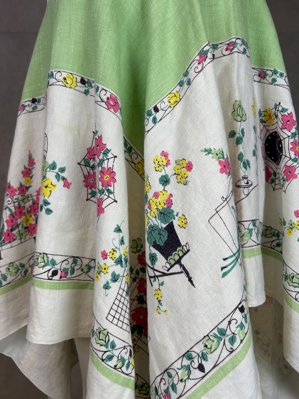 Upcycled Vintage 1950s Table Cloth and Ruffled Stretch Cotton Ruffled ...