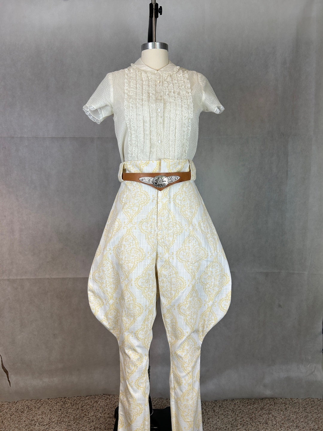 Vintage Grommeted off White & Yellow Cotton Curtain Becomes Runway ...