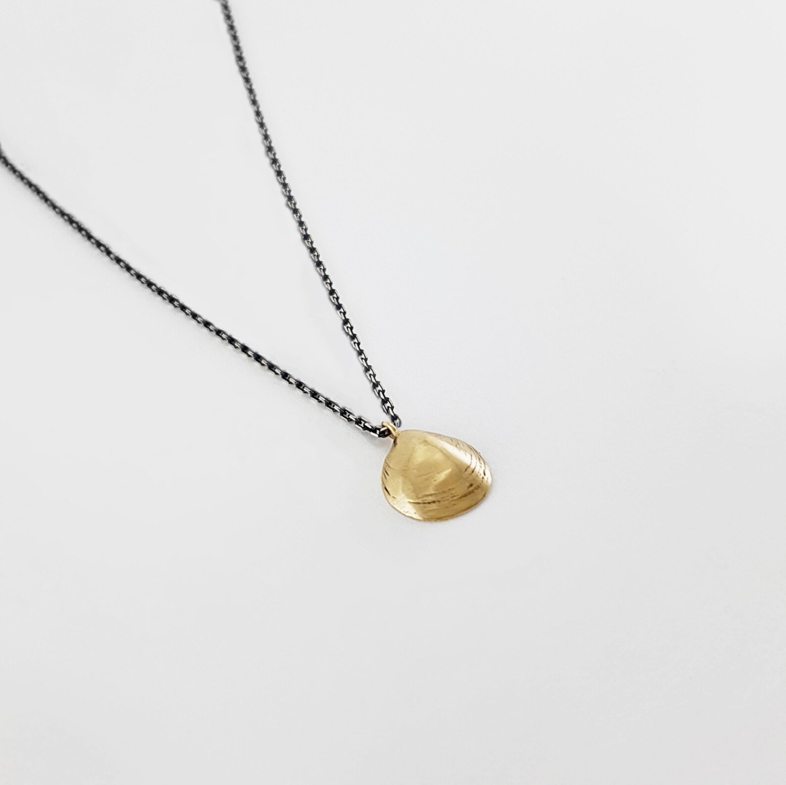 Sea Shell Necklace Gold Shell Necklace Shell Pendant - Etsy