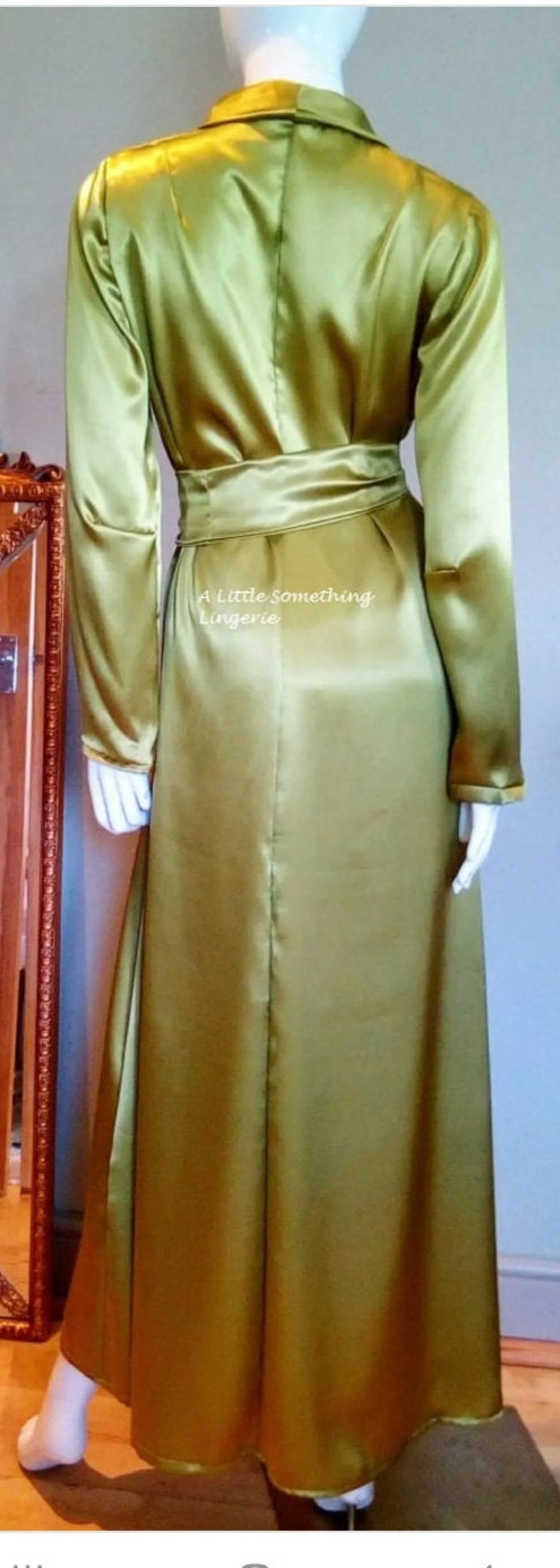 Long Silk Dressing Gown Classic Style Rounded Notched Collar Green Silk ...