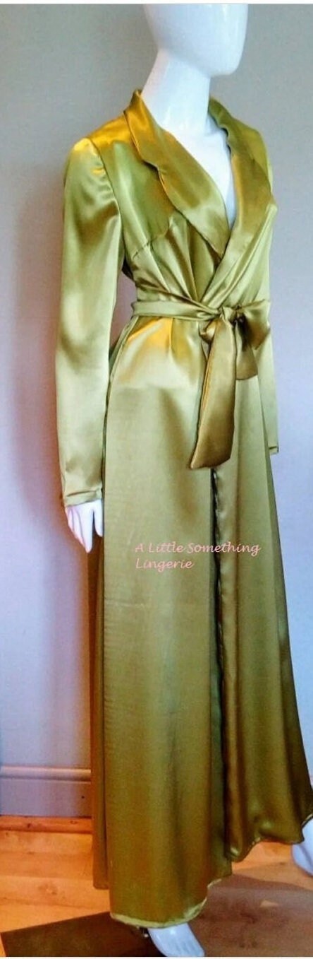 Long Silk Dressing Gown Classic Style Rounded Notched Collar Green Silk ...