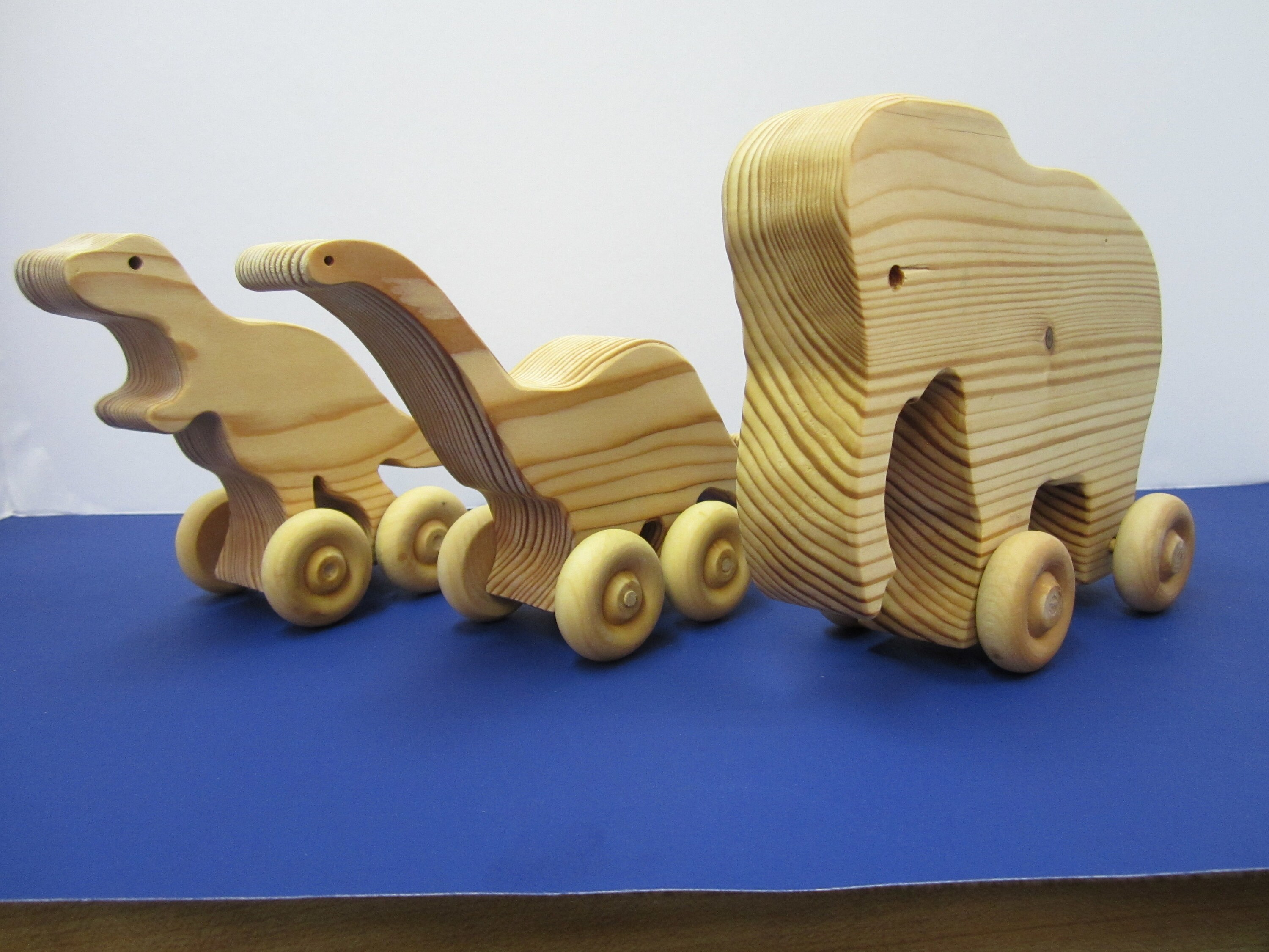 T-Rex Handmade Wood Dinosaur On Wheels Mobile Children's - Etsy.de
