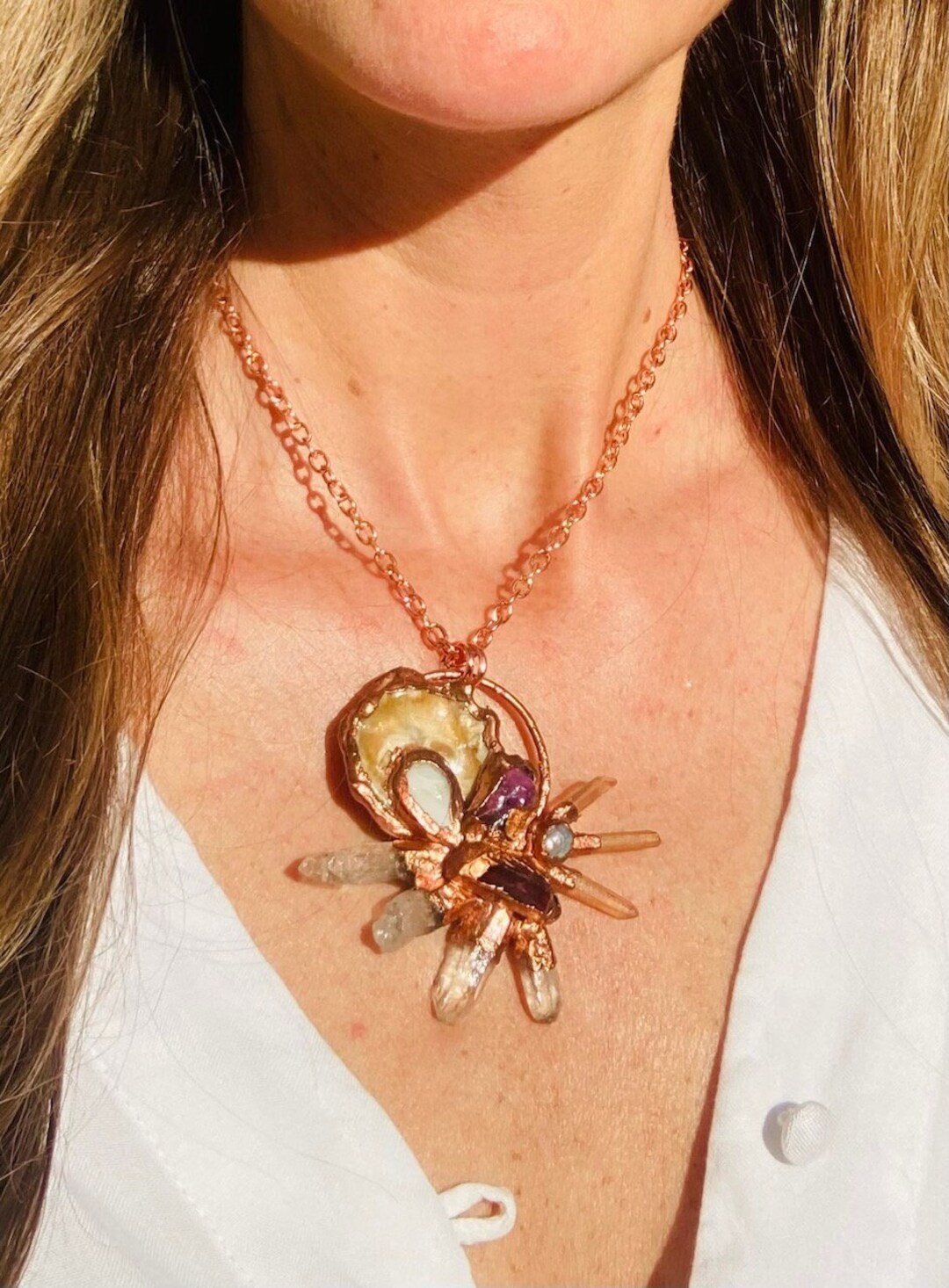 Violet, Peach and Clear Quartz, Pearls and Shell Necklace - Etsy