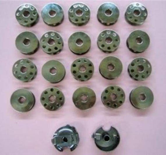 Creatieve hobby's 2 BOBBIN CASES & 20 BOBBINS PFAFF MODEL SEWING ...
