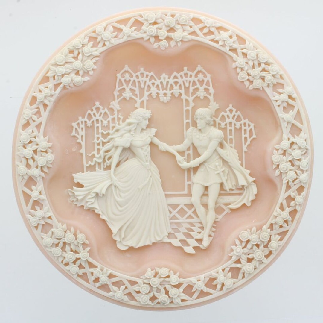 Shakespearean Lovers hamlet & Ophelia Collectors Plate From Incolay ...