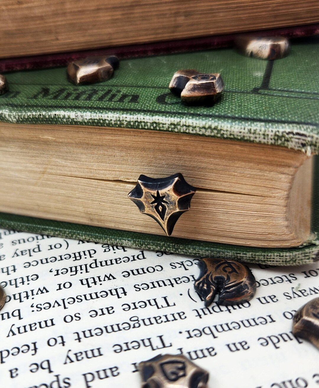 Bronze FFXIV Job Stone Pins (2) - Etsy
