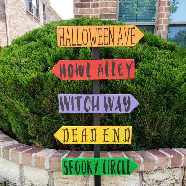 Halloween Directional Signs - Etsy