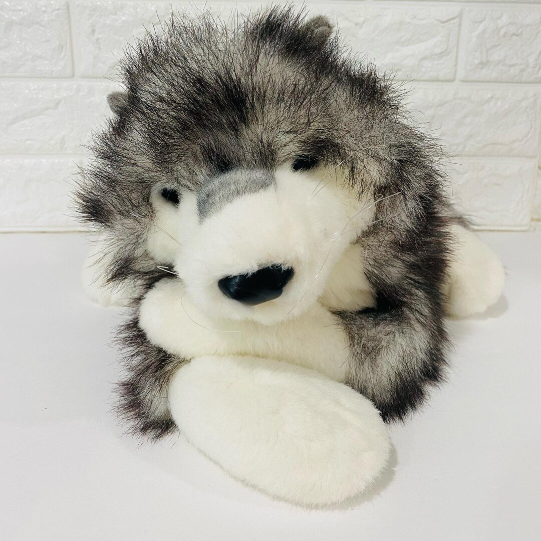 Folkmanis Puppets Timber Wolf Hand Puppet Realistic Plush Stuffed ...