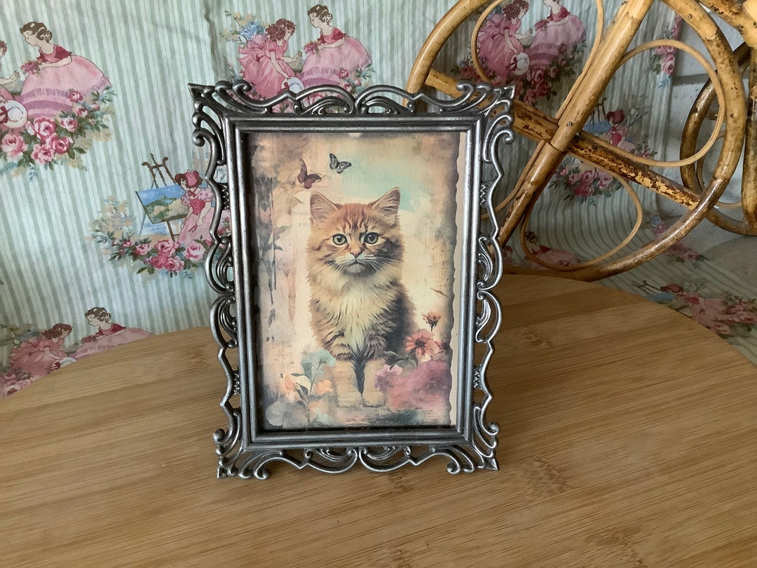 Vintage Metal Frame, Ornate Frame, Photo Frame, Detailed Metal Picture ...