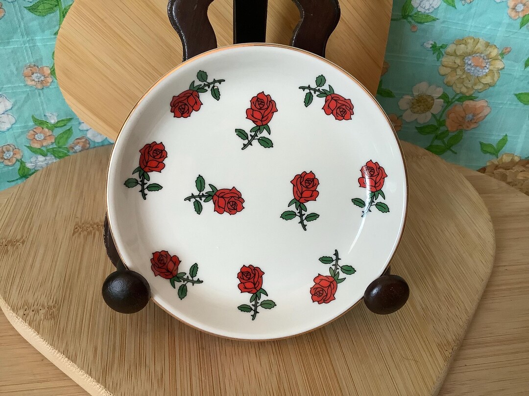 Red Roses Ceramic Trinket Dish, Round Ring Plate With Gold Trim - Etsy