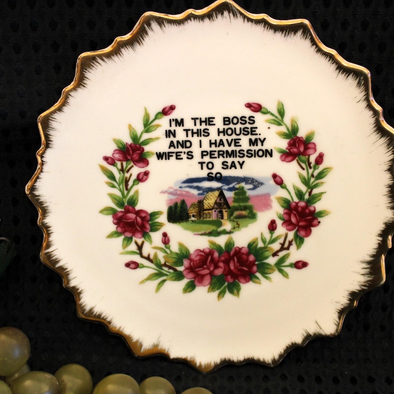 I Have My Wife on Display - Etsy