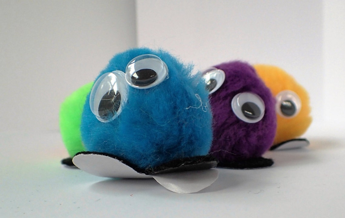 1.5" Warm Fuzzies / Warm Fuzzy Pom Pom Critters (set of 30) W/ Adhesive ...