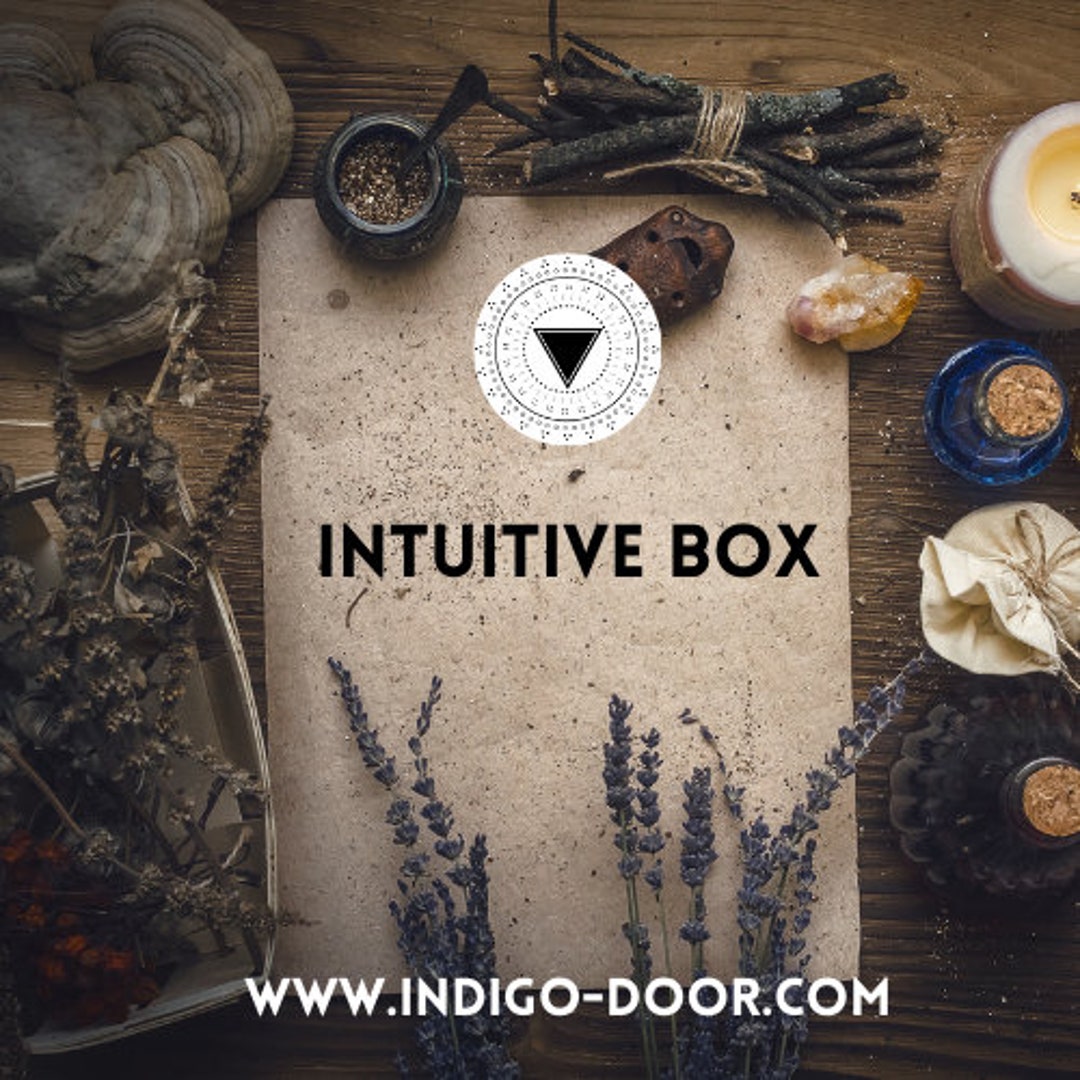 Intuitive Box - Etsy