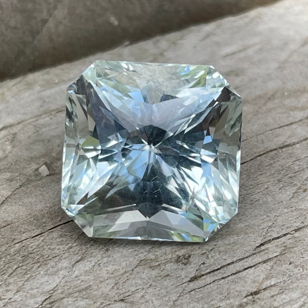 Natural White Beryl | Octagon Cut | 11.87 Carat | 13.30x10.90 Mm ...