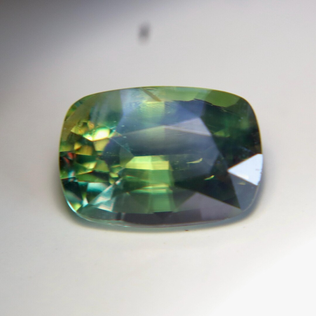 Rarest Natural Colour Change Alexandrite | Cushion Cut | 1.25 Carat ...