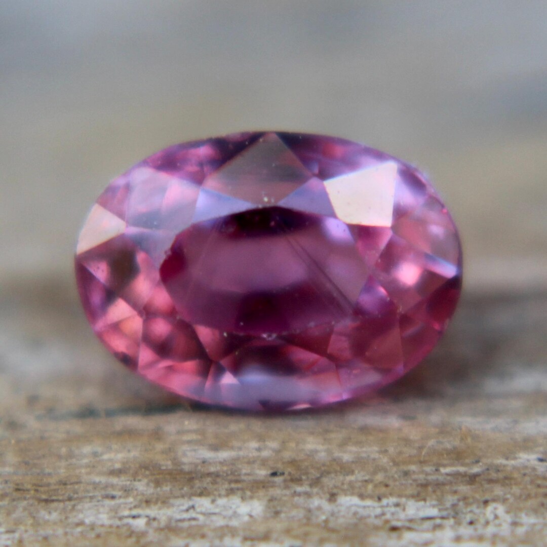 Natural Padparadscha Sapphire | Oval Cut | 6.10x4.20 Mm | Unheated ...