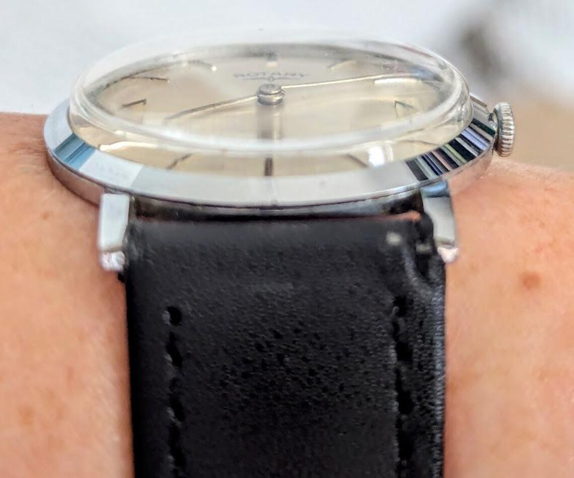 Gents 1970s Swiss SS Rotary 17 Jewels Watch for Sale - Etsy