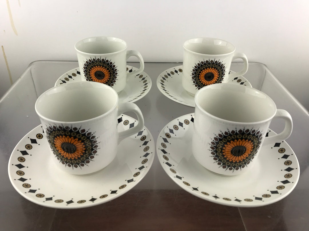 J & G Meakin 4 Inca Cups and Saucers - Etsy