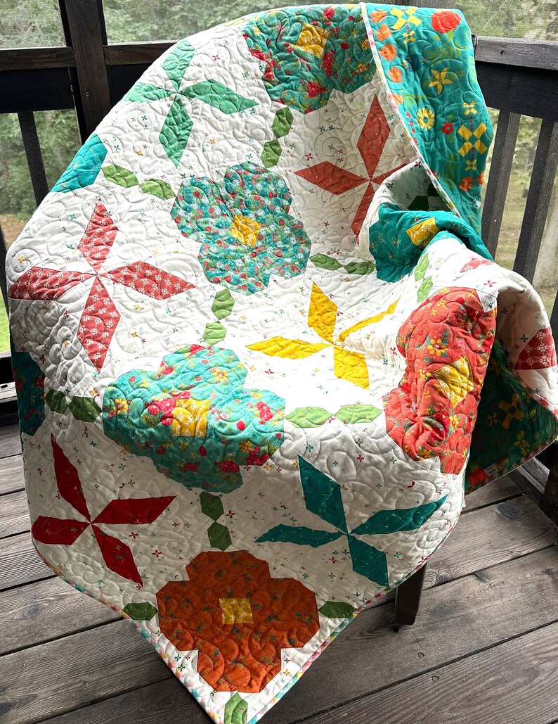 Spinner Blossoms Quilt Pattern PDF / 3 Sizes / Topper, Baby & Throw ...