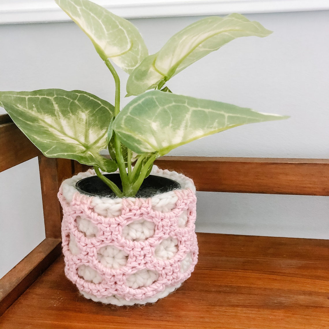 Crochet Basket PATTERN // Honeycomb Plant Basket, Planter, Plant Basket ...