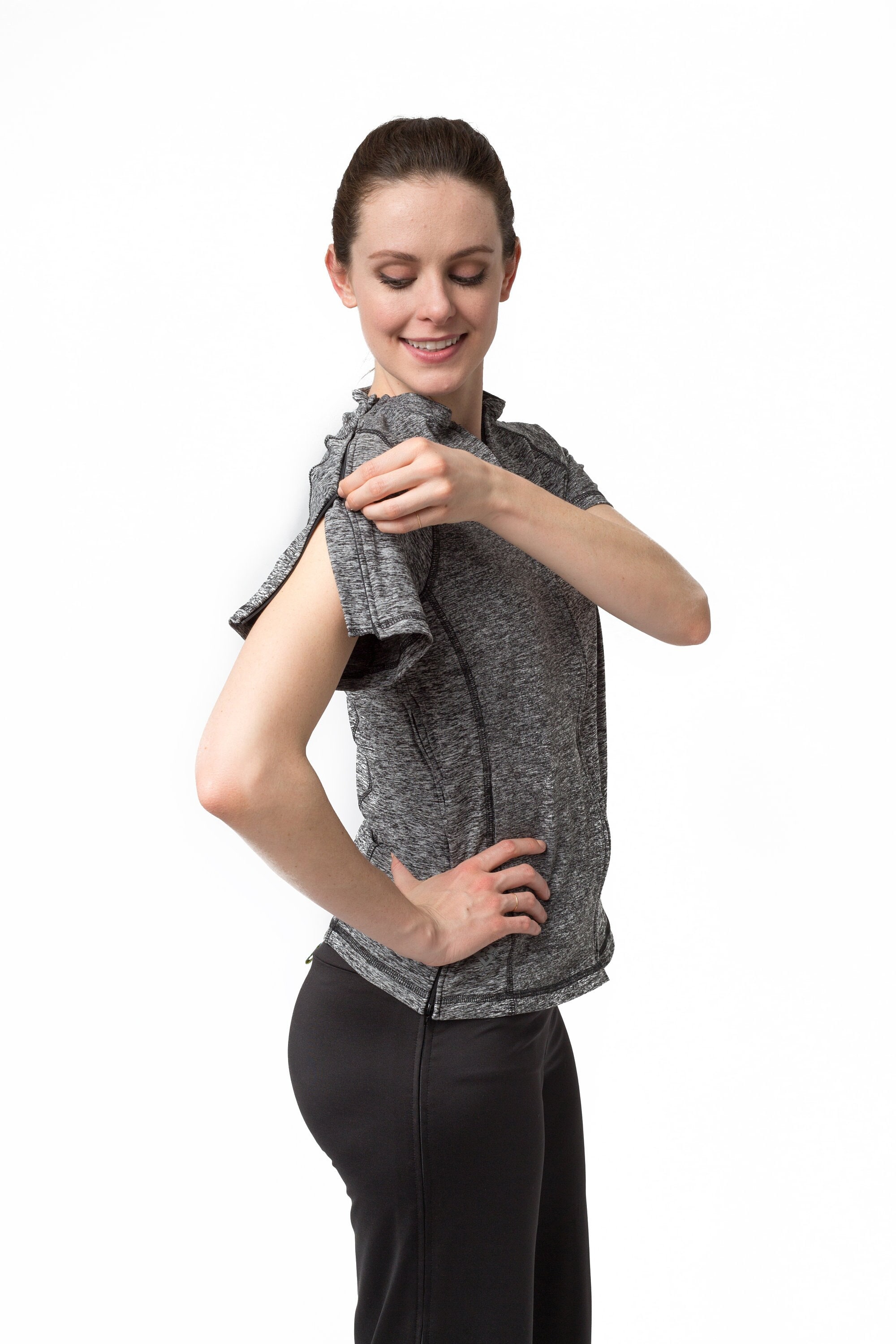 Post Shoulder Surgery Tee for Easy Dressing, Physical Therapy ...