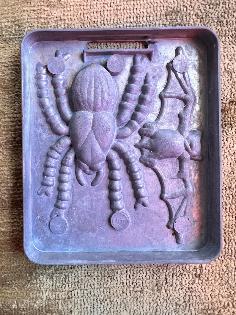 Vintage Mattel Thingmaker Molds - 1960s Toys - Bugs, Insects, Anatomy ...