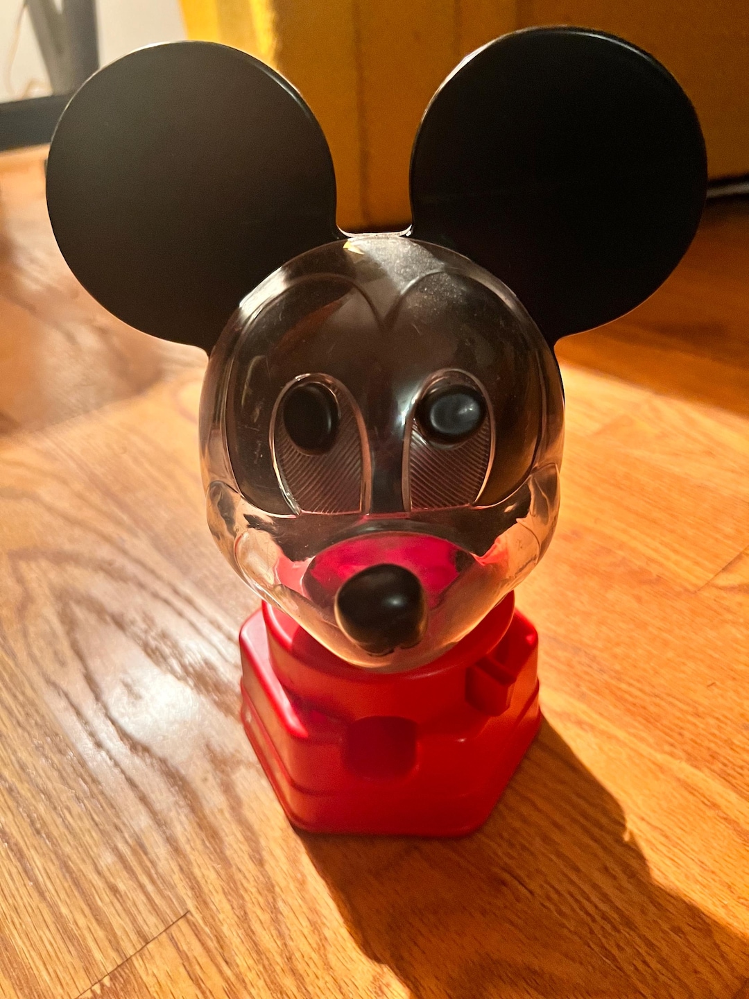 Vintage Hasbro 1968 Walt Disney Plastic Mickey Mouse Gumball Machine ...