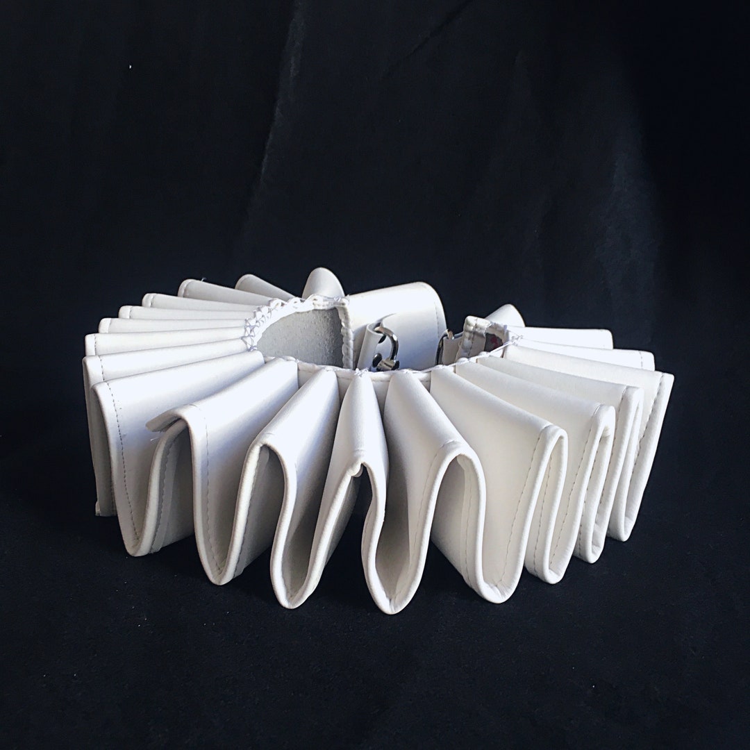 Clown Collar // Elizabethan Ruff / White Faux Leather / Vinyl / Circus ...