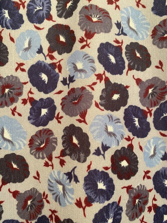 1970’s Floral Keyhole Top - Gem