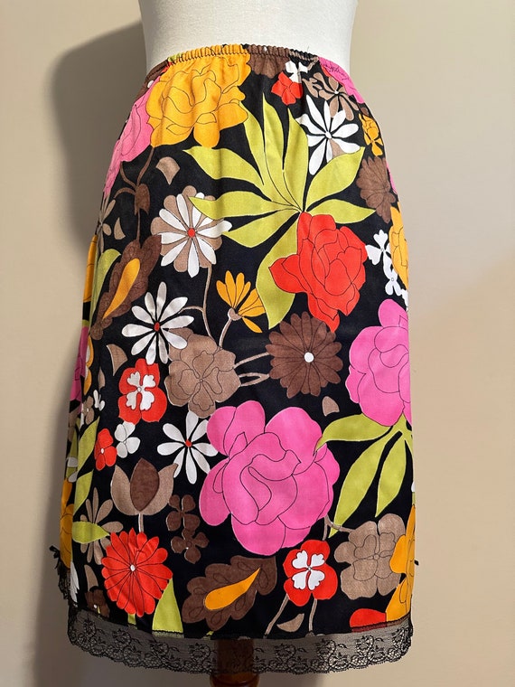 1960’s Vanity Fair Psychedelic Floral Half Slip - Gem