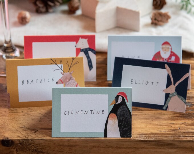 Luxury Christmas Party Place Names, Christmas Dinner Table, Mini Wreath ...