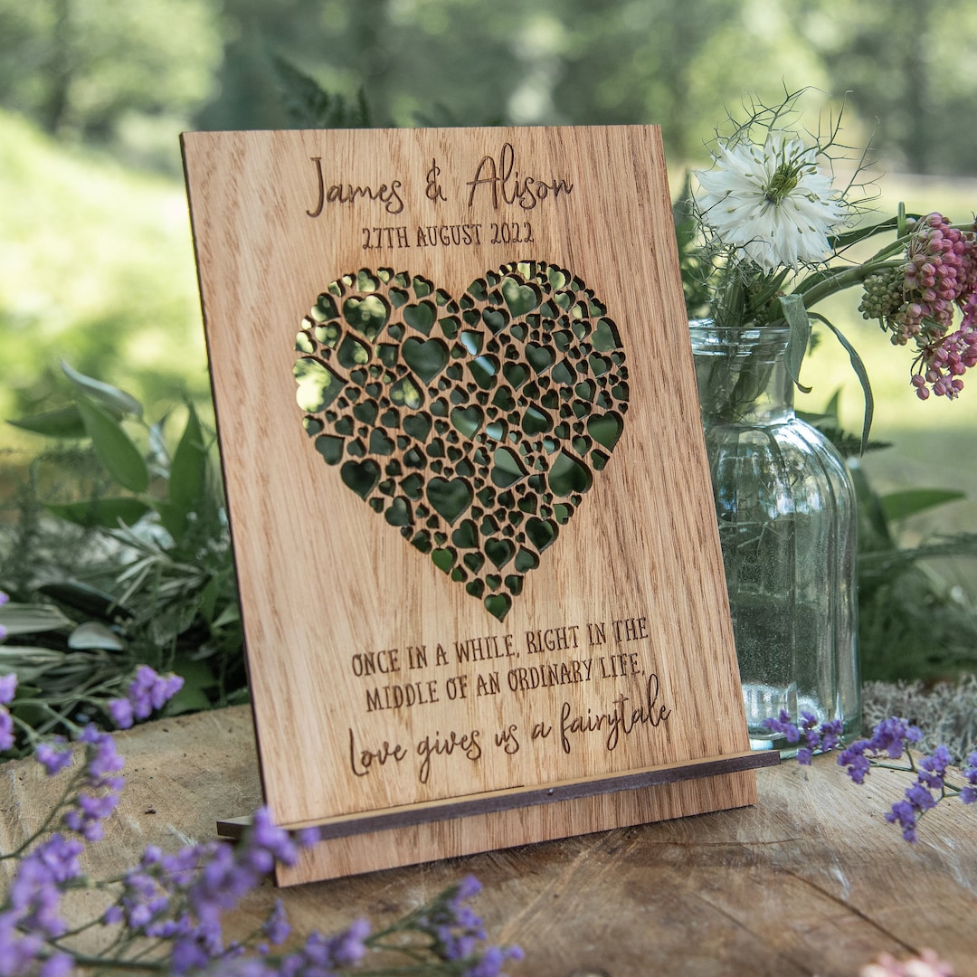 Gepersonaliseerd huwelijkscadeau of huwelijkscadeau/huwelijksteken of ...
