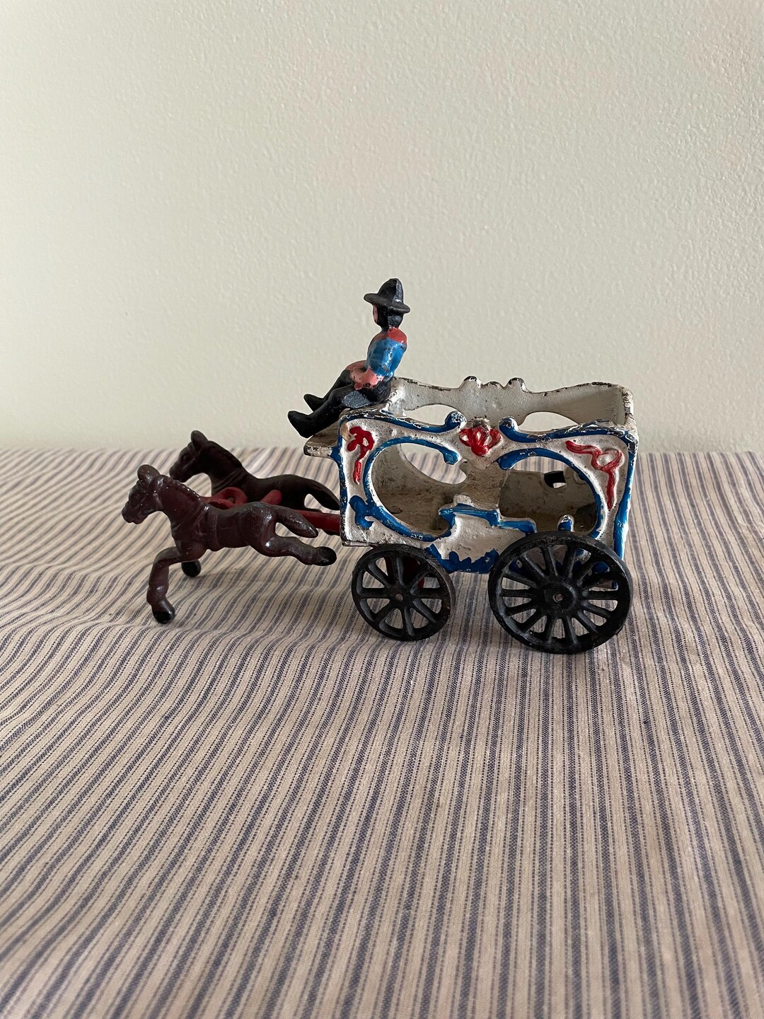 Antique Cast Iron Toy ~ Horse Drawn Circus Cart With Driver and 2 ...