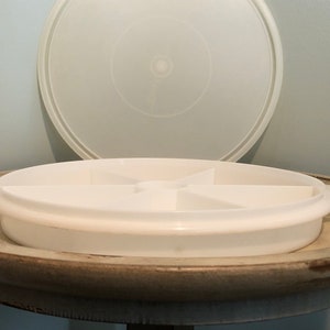 Tupperware Divided Food Tray With Lid and Carrying Handle ~ White Color ...