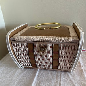 Vintage Singer Sewing Box With Gold Handle - Etsy