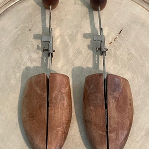 Vintage Shoe Tree Pair - Etsy