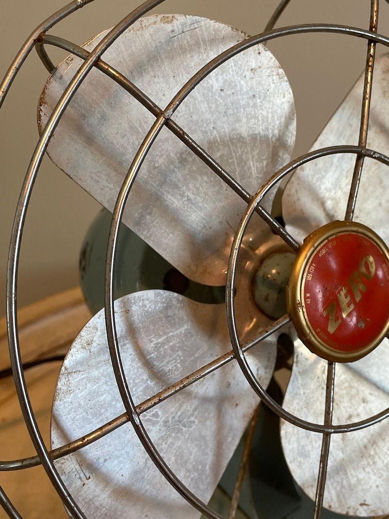 Vintage Zero Electric Fan ~ Mcgraw Edison Company ~ Blue and Silver - Etsy