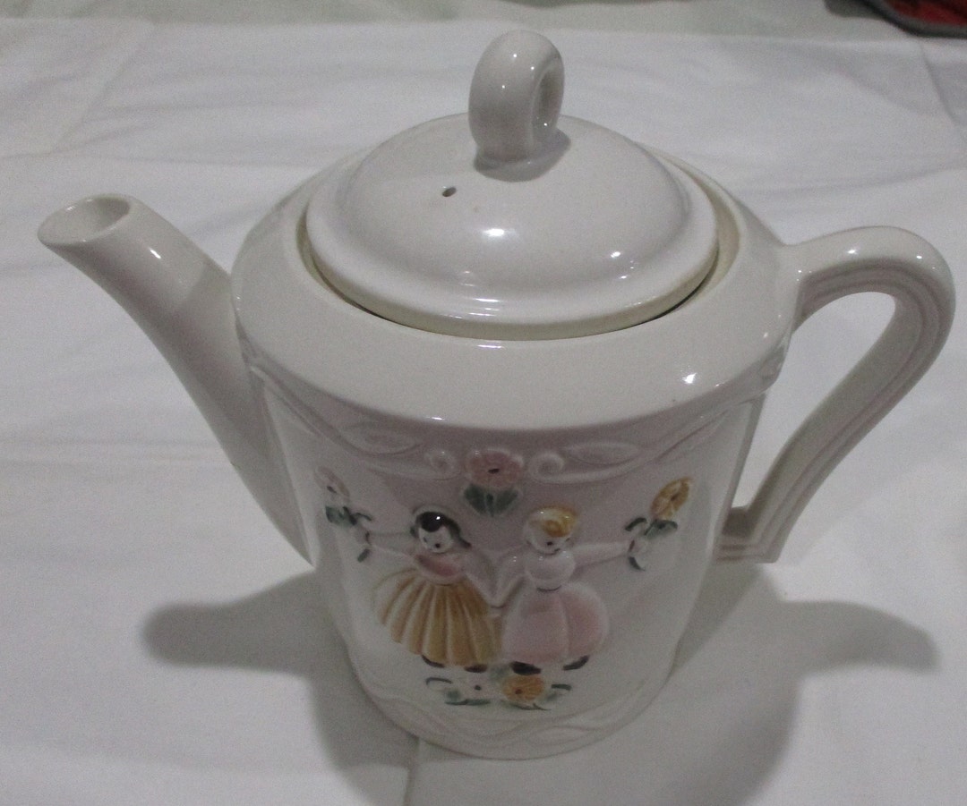 Vintage Porcelier Vitreous Dutch Girl and Boy Teapot - Etsy