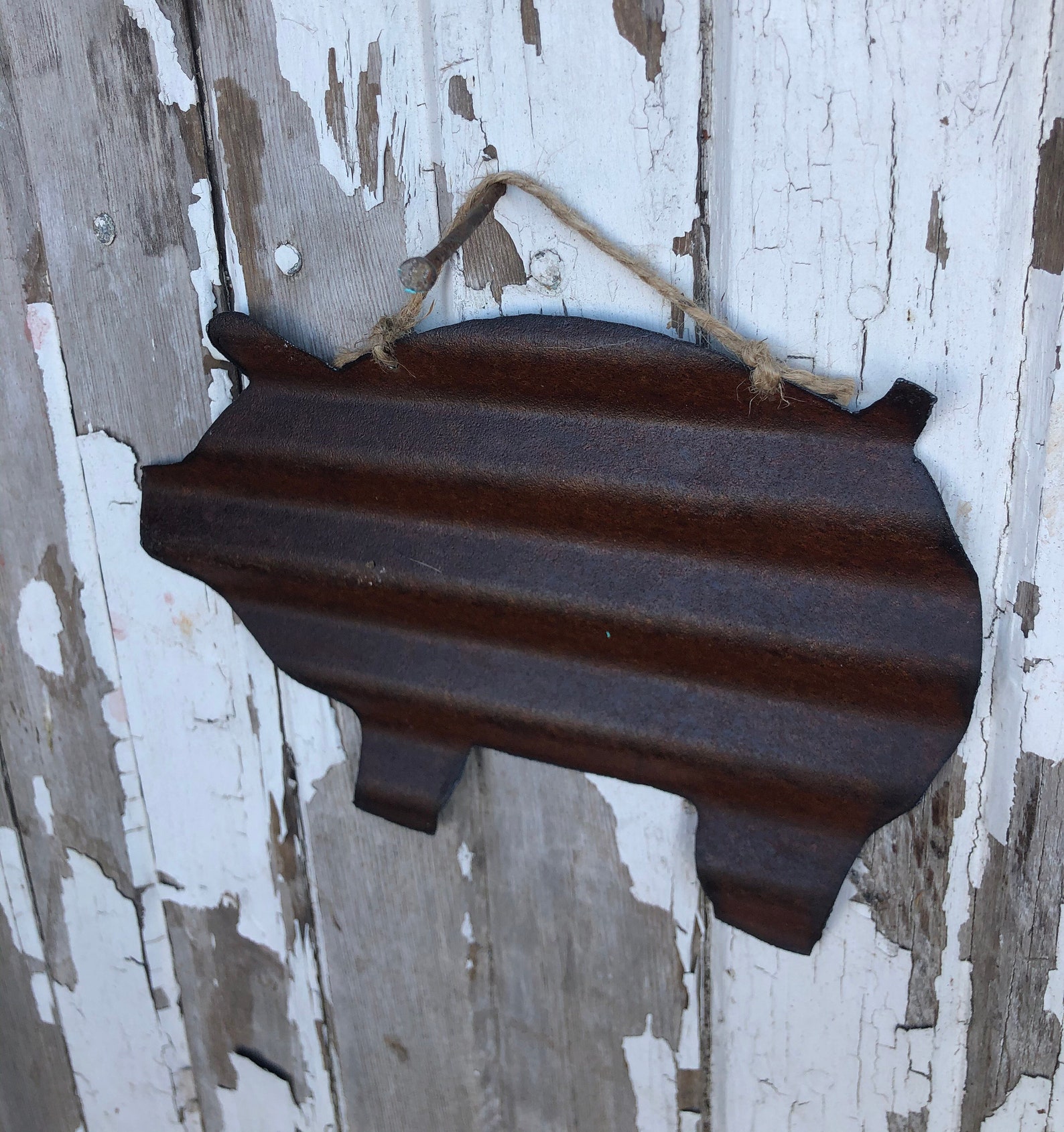 Corrugated Tin Pig / Rustic Pig Decor / Tin Farm Decor - Etsy