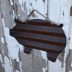 Corrugated Tin Pig / Rustic Pig Decor / Tin Farm Decor - Etsy