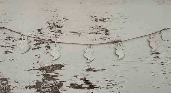 Tin Ghost Banner / Rustic Tin Halloween Decor / Metal Ghost - Etsy