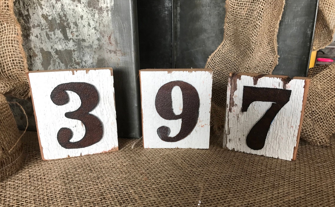 Rusty tin numbers / barnwood table numbers / tin wedding table | Etsy