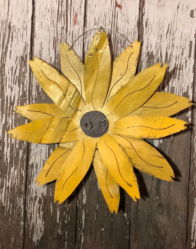 Handmade Yellow Tin Daisy / Rustic Tin Daisy / Daisy Flower Decor ...