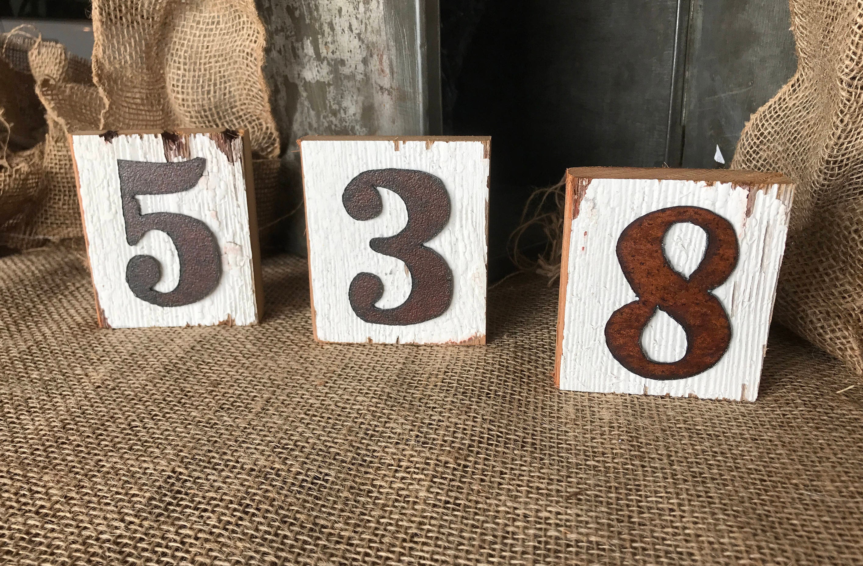 Rusty tin numbers / barnwood table numbers / tin wedding table | Etsy