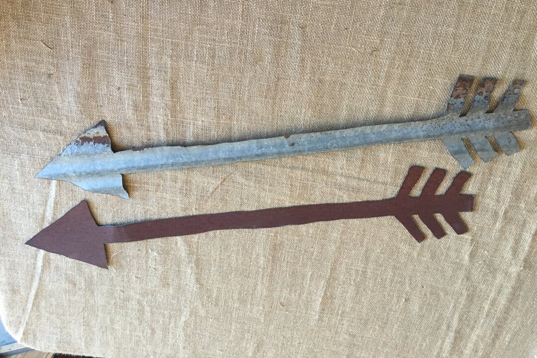 Large 28" Long Rusty Tin Arrow, Flat Rusty Tin Arrow, Corrugated Tin ...