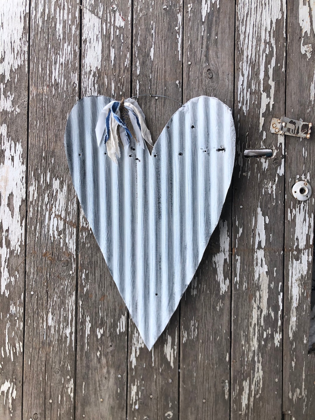 White Handmade Corrugated Tin Heart / Shabby Tin Heart / Corrugated Tin ...