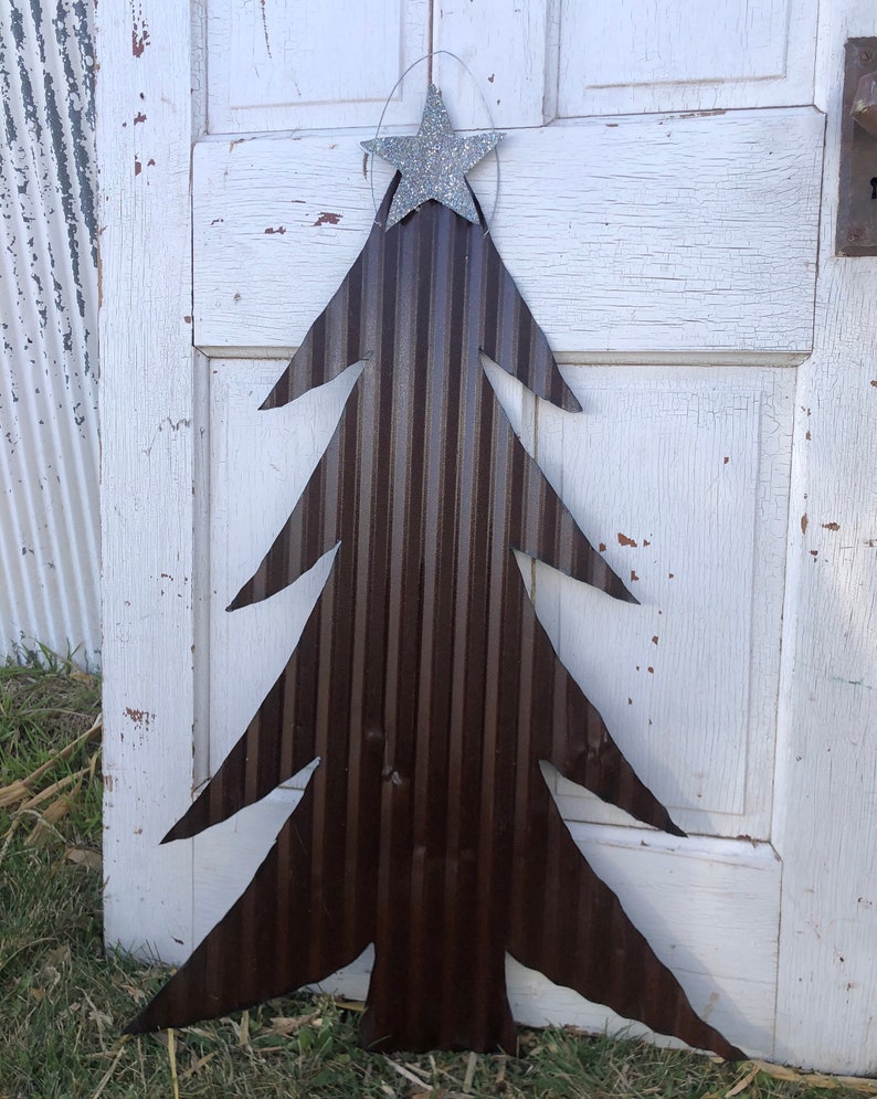 Large Rusty Corrugated Tin Christmas Tree / Rustic Tin - Etsy