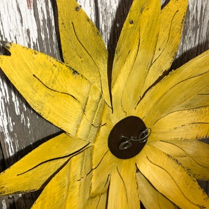 Handmade Yellow Tin Daisy / Rustic Tin Daisy / Daisy Flower Decor ...