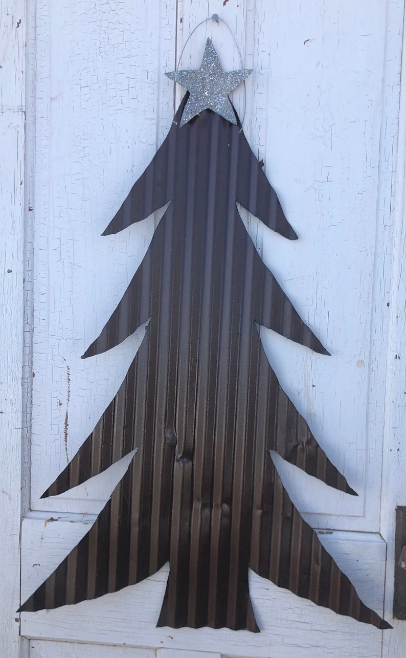Large Rusty Corrugated Tin Christmas Tree / Rustic Tin | Etsy